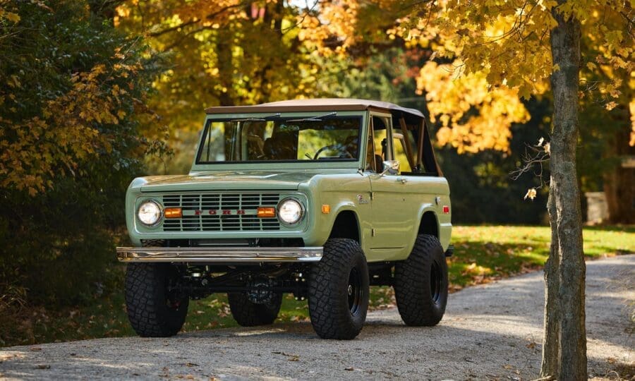 What is Defensive Driving? Techniques and Benefits Explained | Classic ...