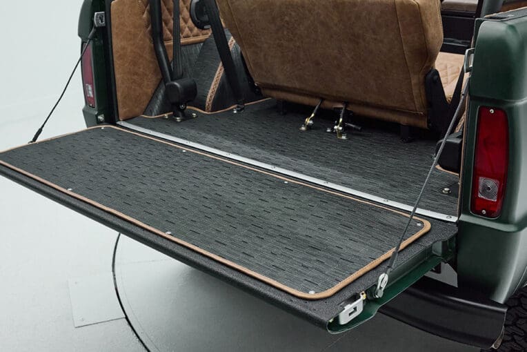 1974 Dark Green Ford Bronco | 1974 Classic Ford Bronco - Spooky Gunship | Classic Ford Broncos